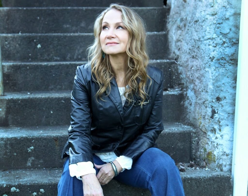 Joan Osborne toca pela primeira vez no Brasil - Caderno Pop