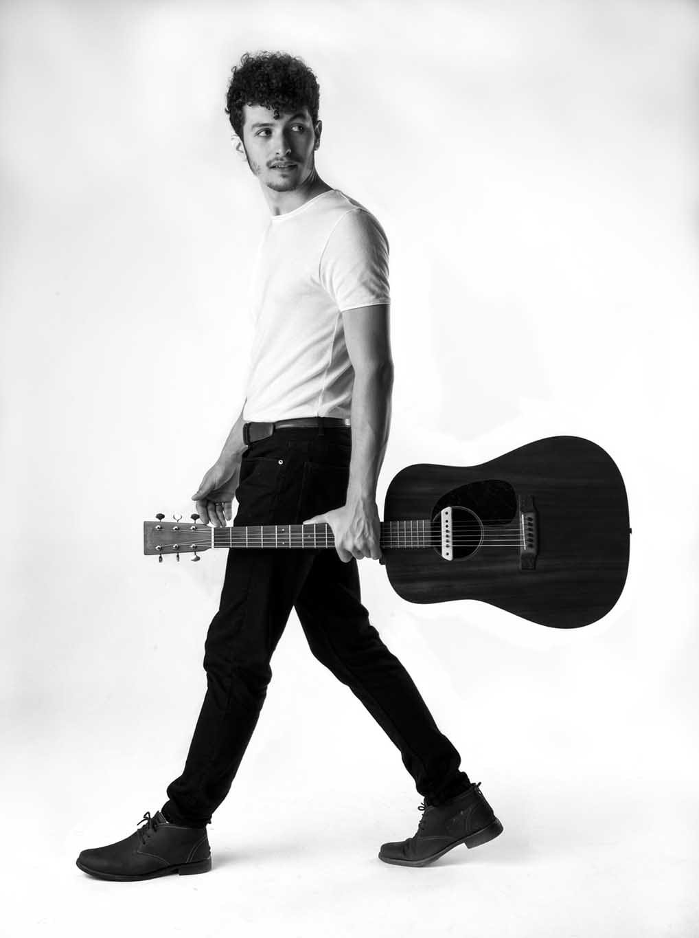 Conheça Bryan Behr, que acaba de lançar o álbum "A Vida é Boa ...