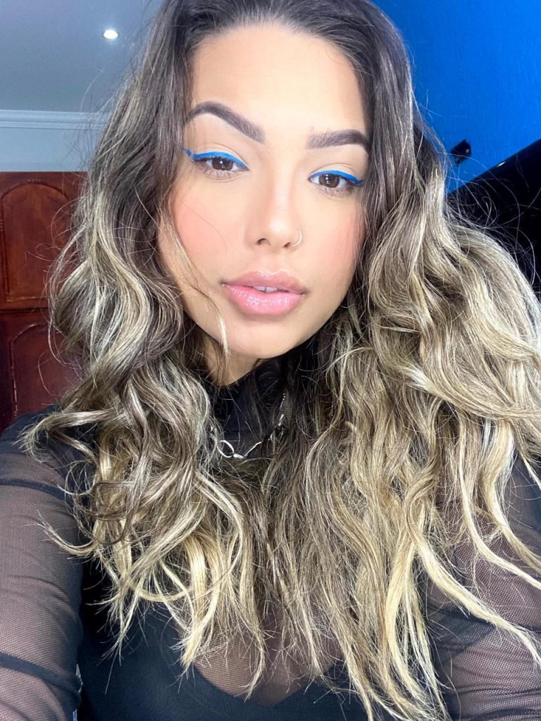 DJ Cristal entra em estúdio e prepara novo single - Caderno Pop