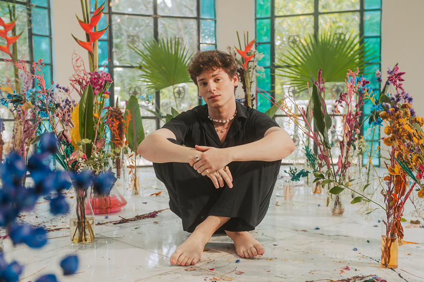 Gabriel Froede fala sobre amadurecimento, ascensão nas redes sociais e ...